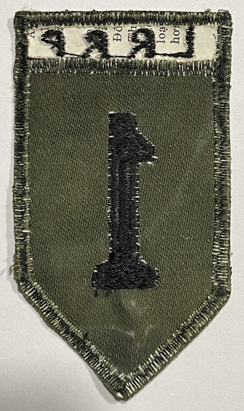 US ARMY LRRP 1st INFANTRY PATCH (109) – The Dog Tag